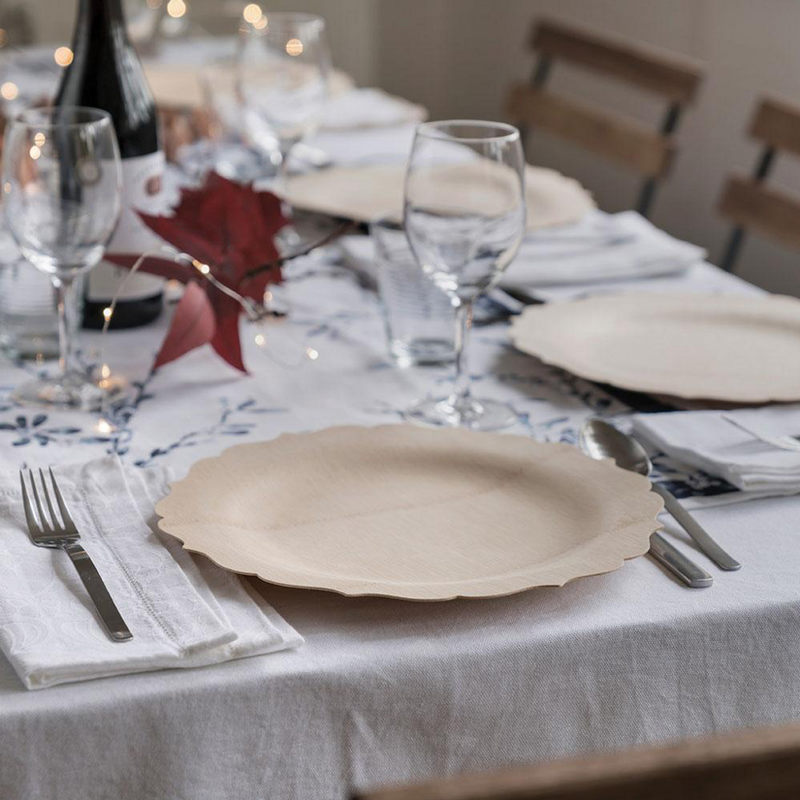 Our Favorite Fancy Disposable Plates for the Holidays | bambu®