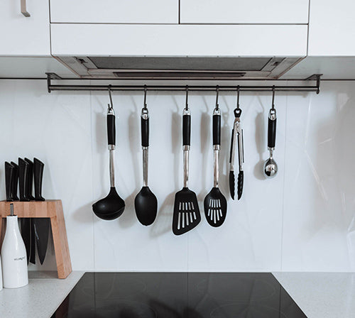 What Are The Best Kitchen Utensils: Wood, Bamboo, Or Silicone? - bambu